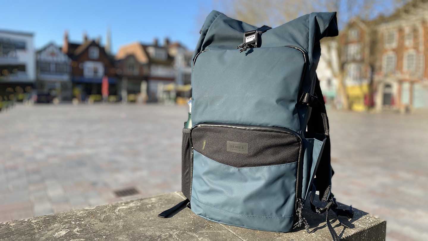 Tenba DNA 16 DSLR Backpack - Camera Jabber