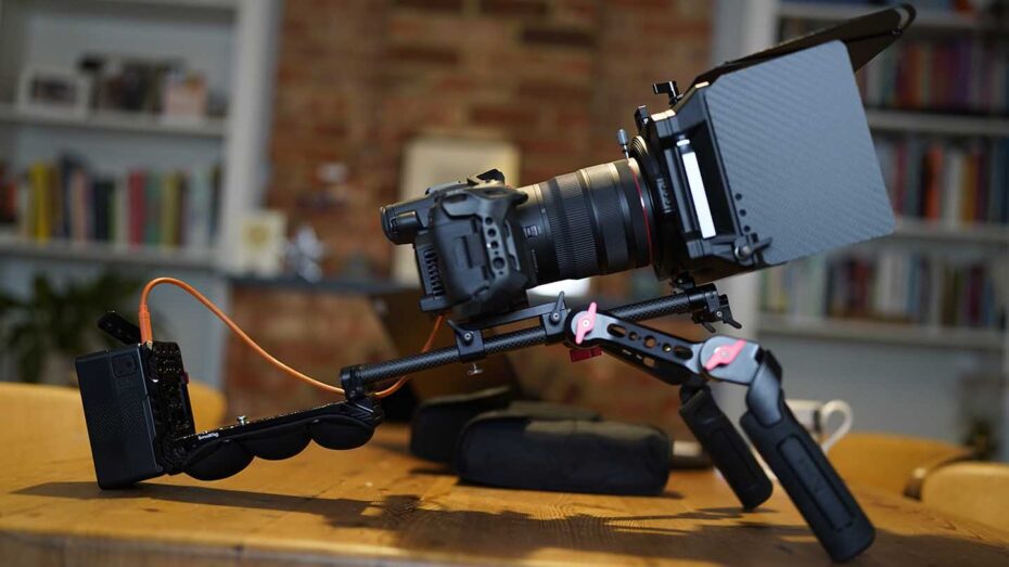 SmallRig Shoulder Rig Review - Camera Jabber