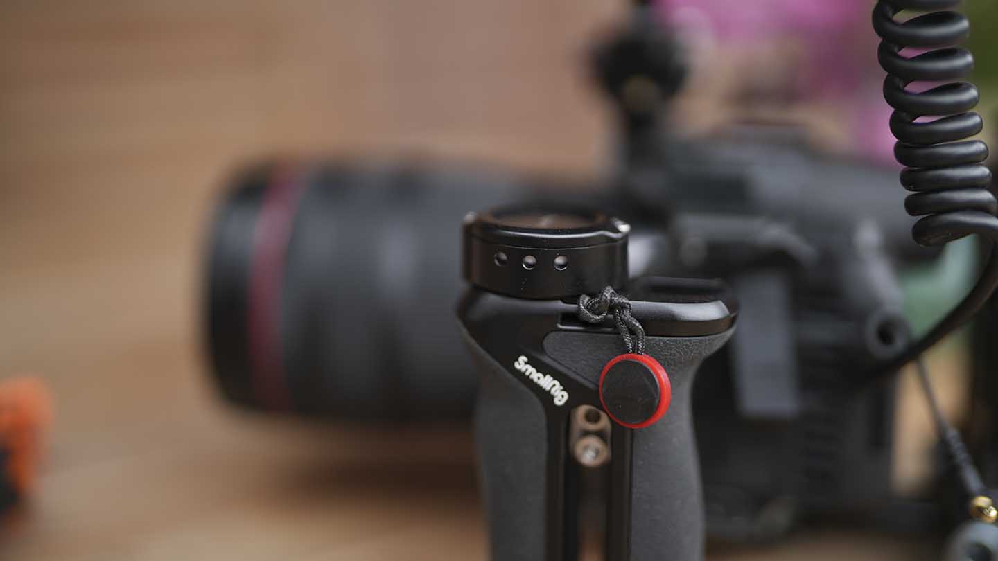 SmallRig AirTag Mount Plate Review - Camera Jabber