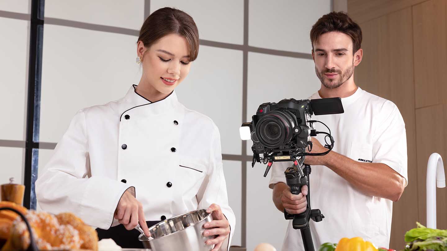 Zhiyun Molus G200 Price Specs Release Date Announced Camera Jabber